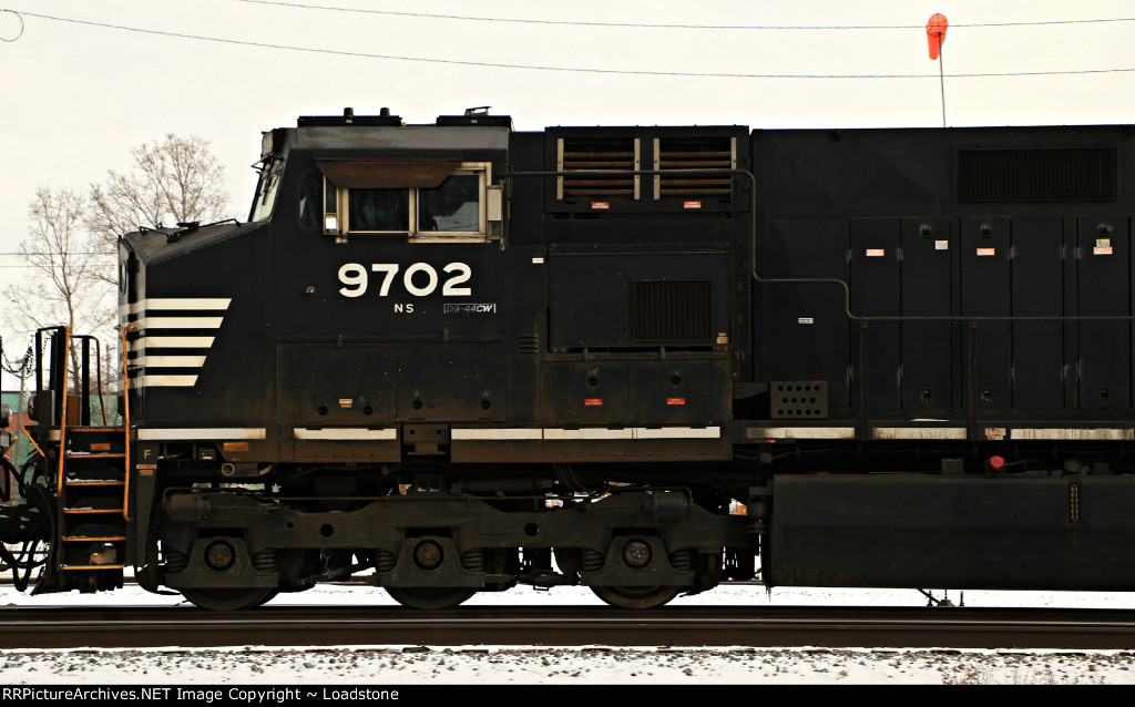 NS 9702